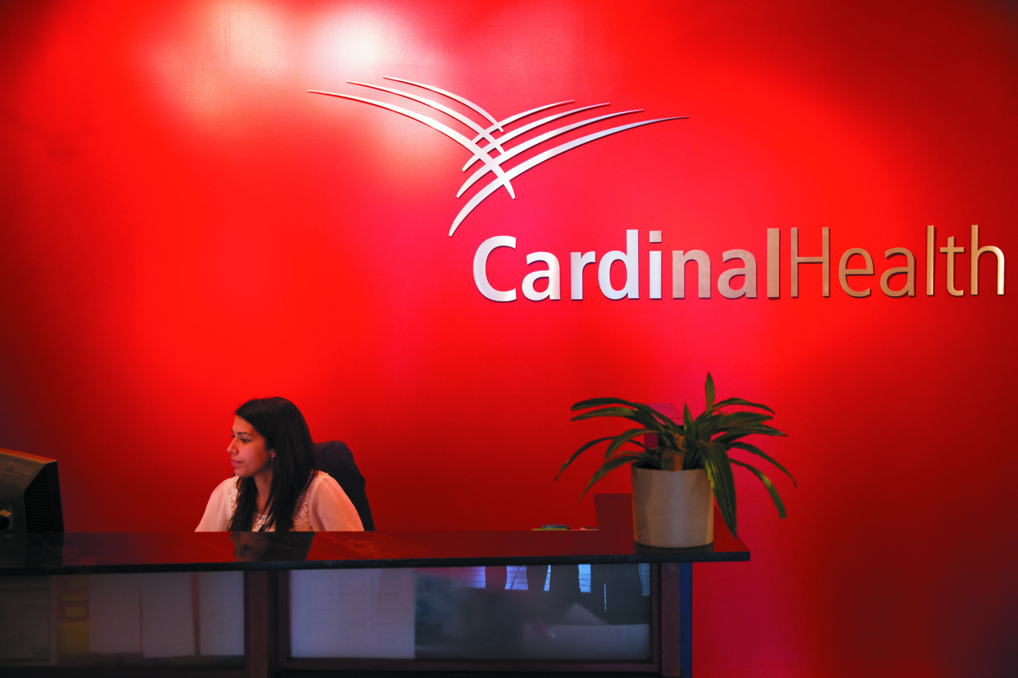 Contact Us | Cardinal Health Canada